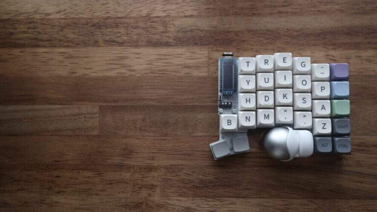 Keyball61はキーボード＋マウスの完全片手デバイスになり得るか | モガクのデスク